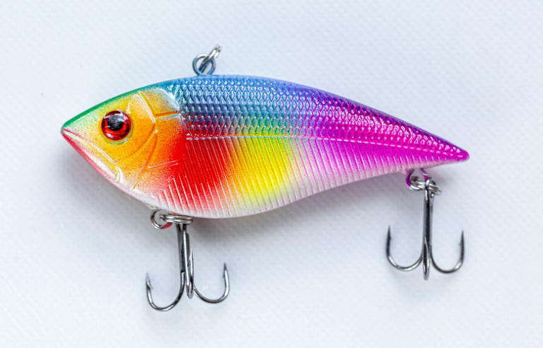 How to Fish a Crankbait? (A Full Guide!) - Fishing Command